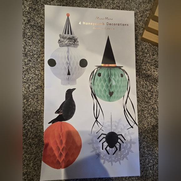 Meri Meri | Holiday | Meri Meri Halloween Honeycomb Decorations Set ...